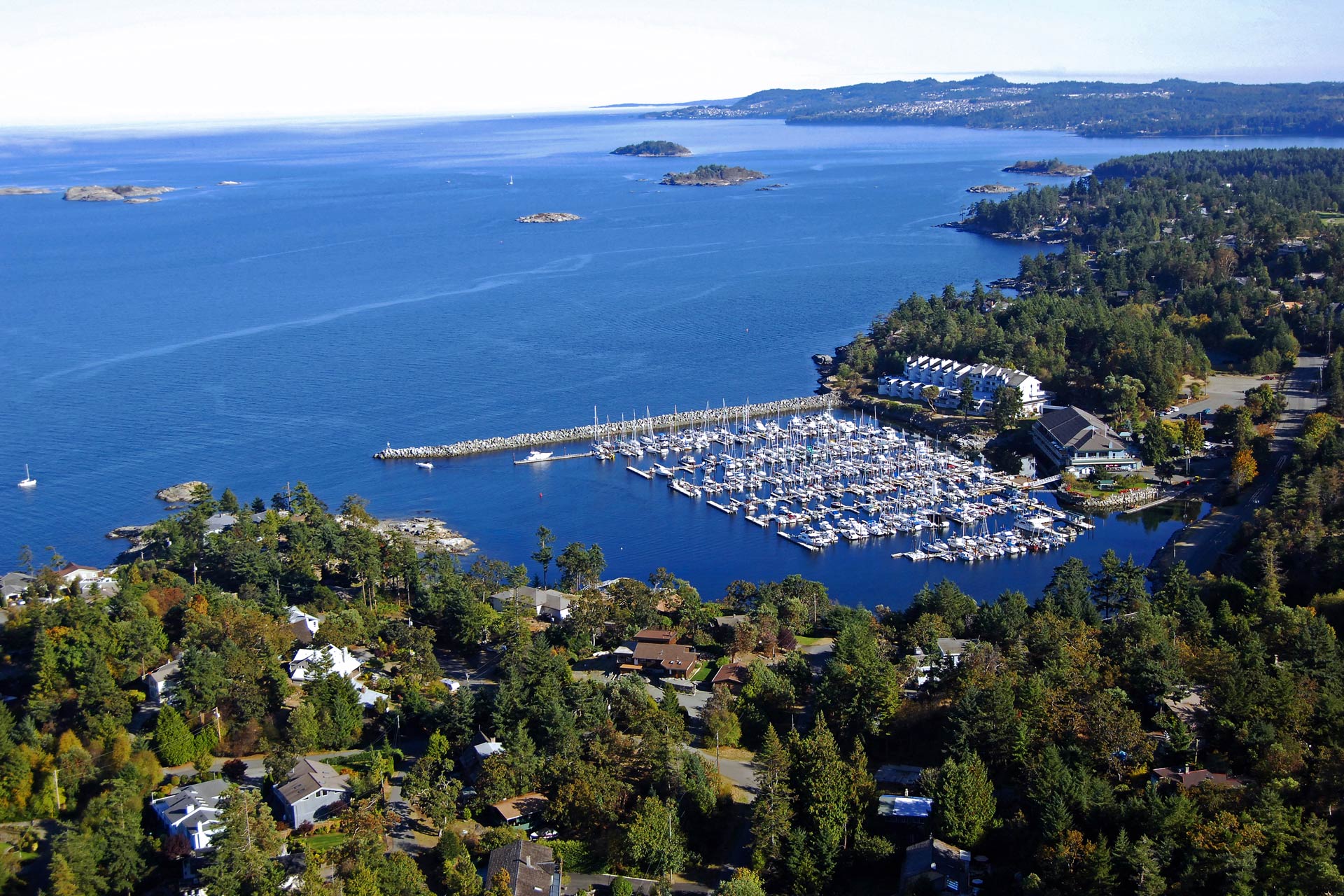 Fairwinds Marina (Schooner Cove Marina) | Vancouver Island